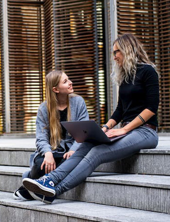 ESG Luxe | L'école du management et marketing de luxe de bac à bac+5